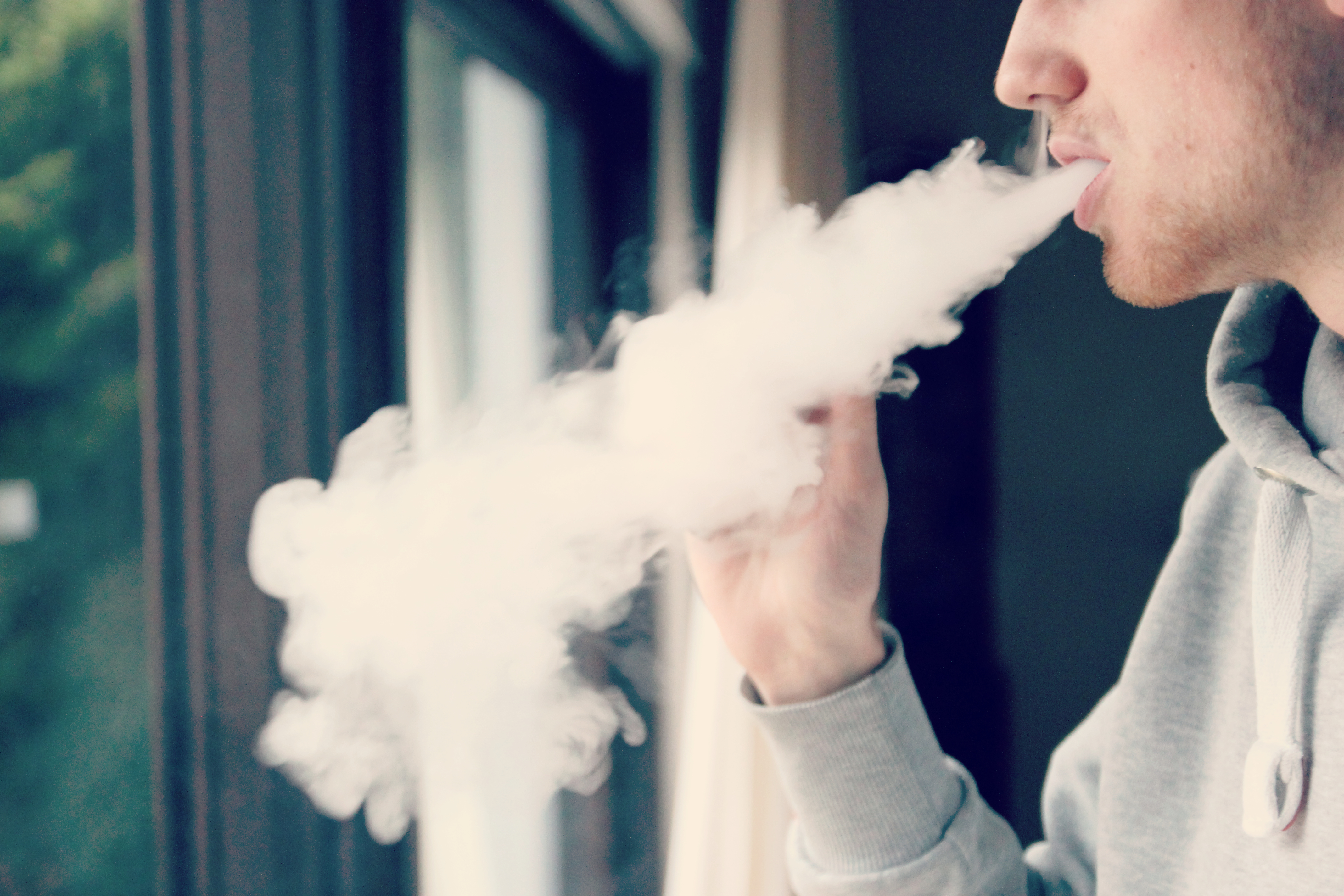Emotional dependency on smoking-vaping combo differs from just smoking ...