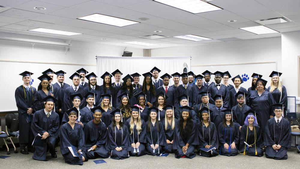 Penn State Greater Allegheny students graduate at 2018 Spring ...