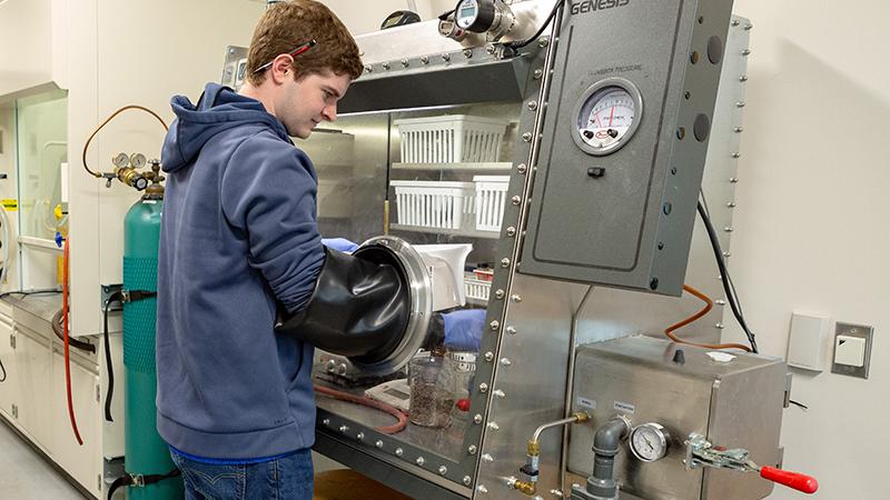 Penn State Beaver student, professor create polymer | Penn State University