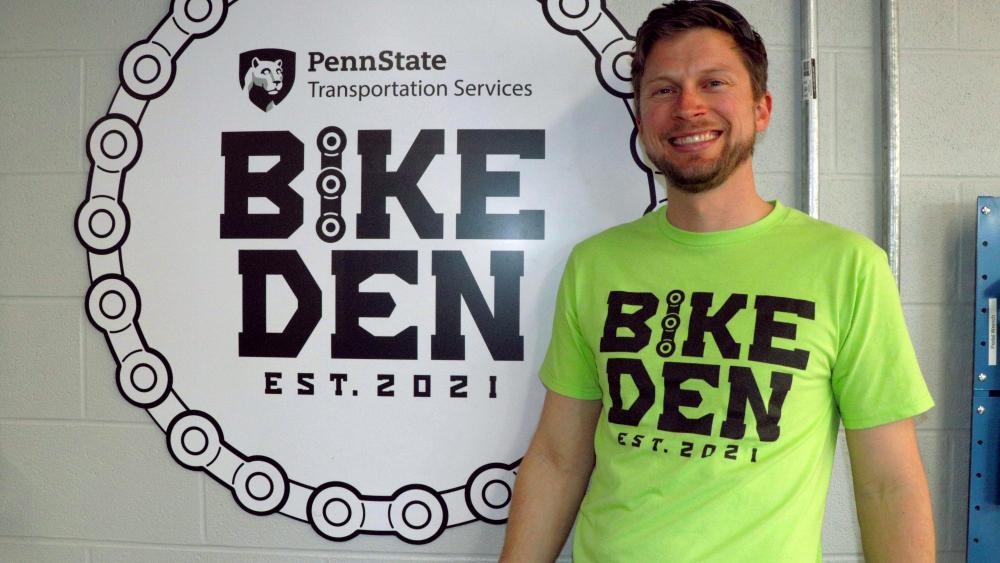 Economics professor teaches new subject at the Bike Den | Penn State ...