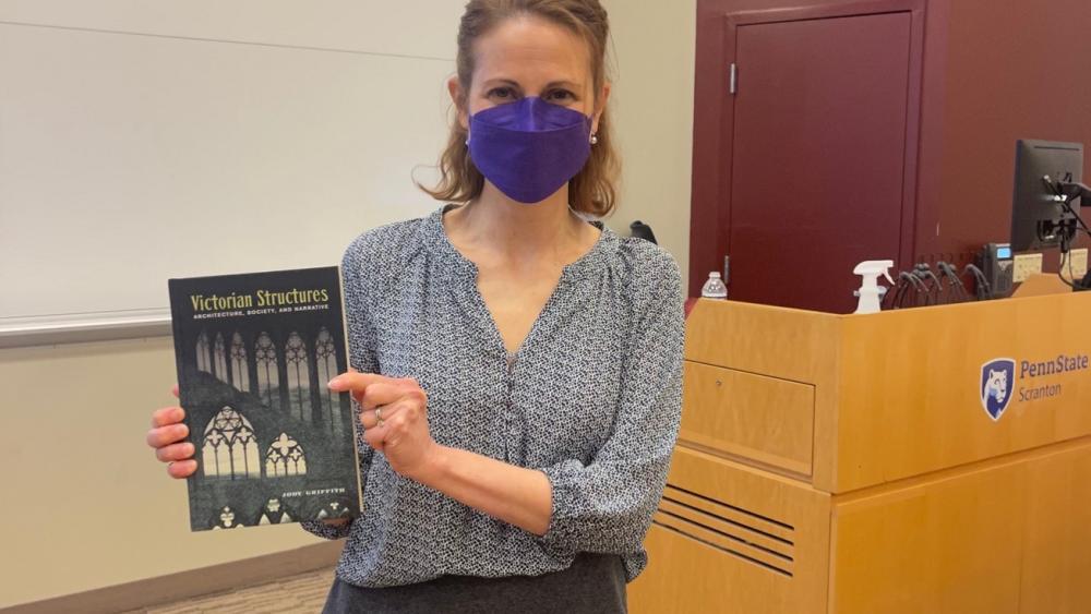 English professor's book studies the role of architecture in Victorian ...