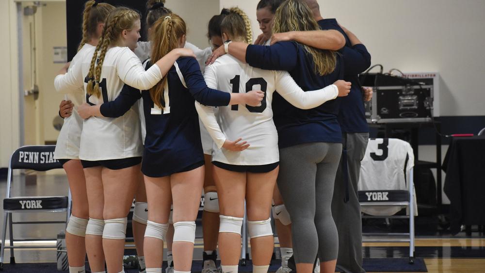 Women's volleyball team continues to honor Courtney Groft | Penn State ...