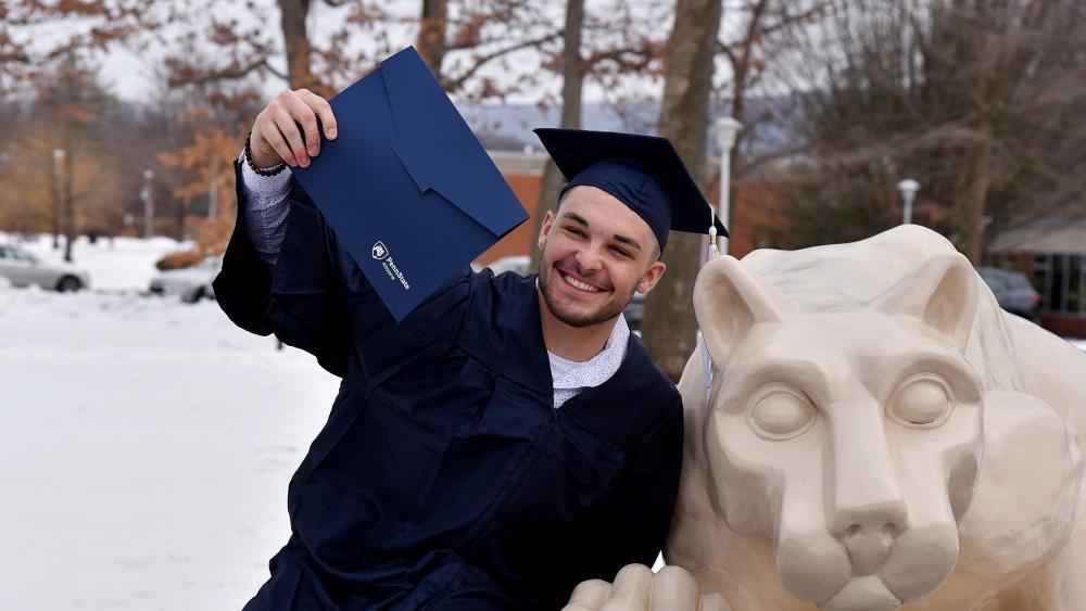 Penn State Altoona holds fall 2022 commencement ceremony | Penn State ...