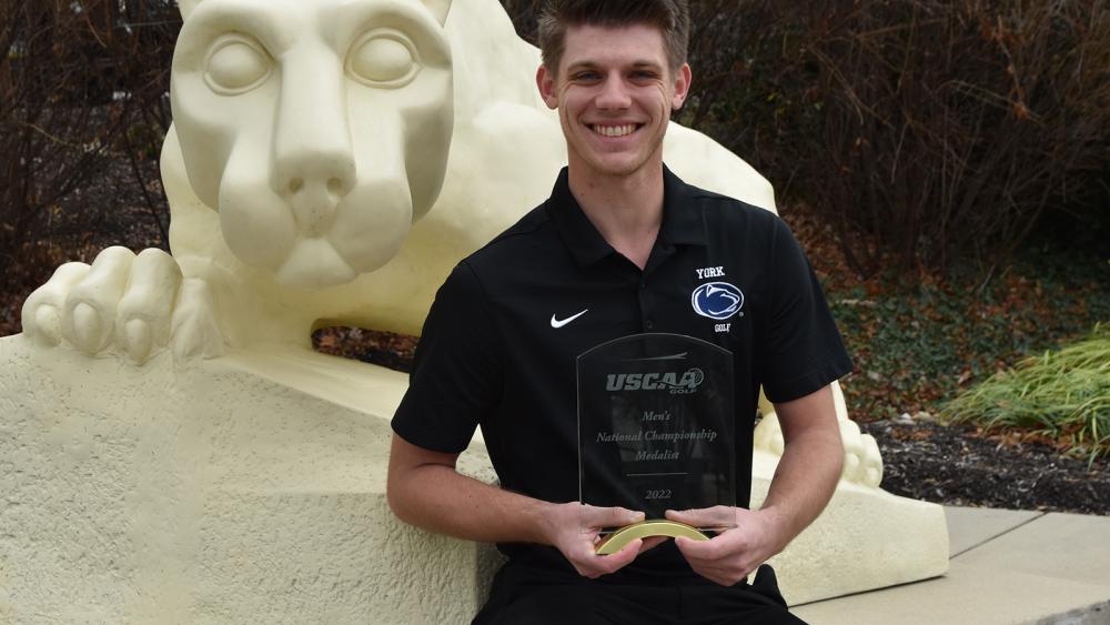 York campus golfer makes history | Penn State University