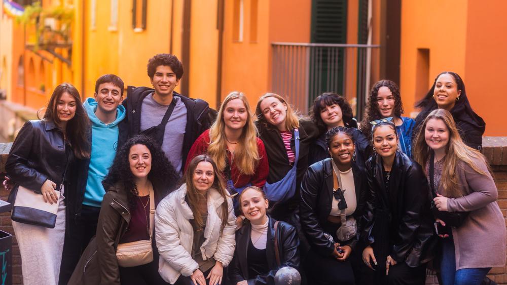 Intercultural communication class travels to Italy over spring break ...