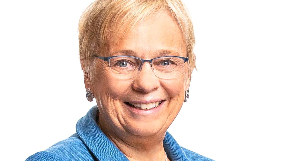 Former Woods Hole president to deliver EMS 2023 spring commencement ...