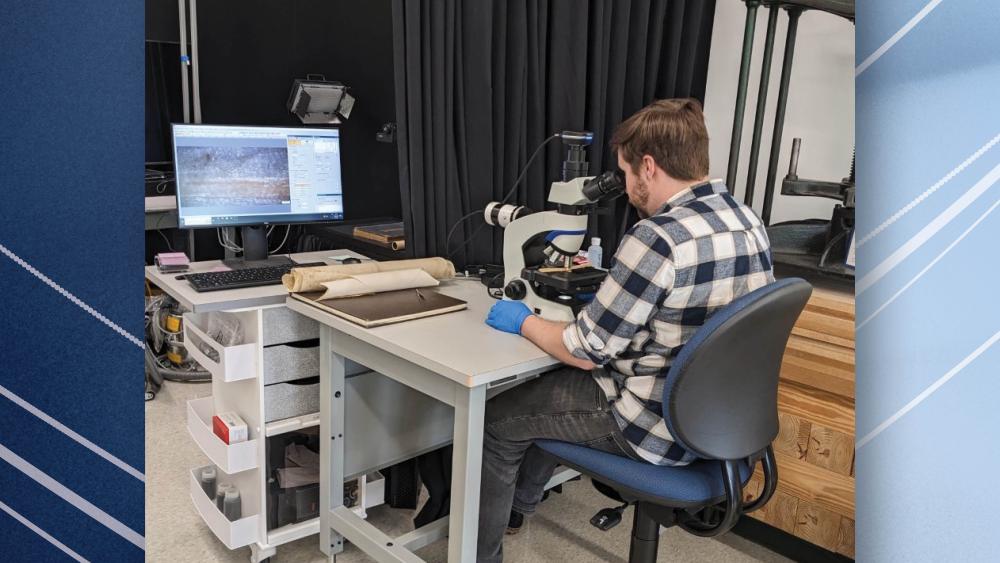 Libraries’ shared microscope aids teaching, research, specimen ...