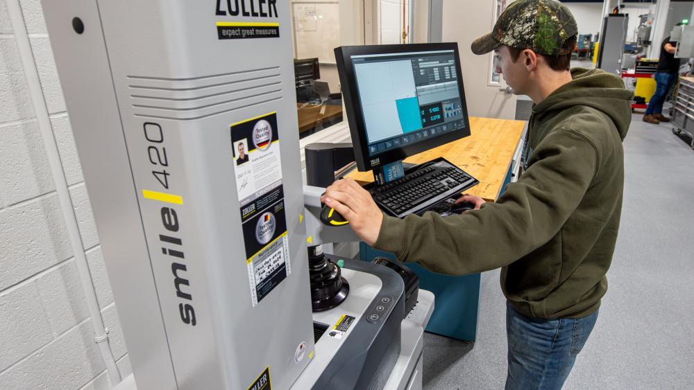 Penn College manufacturing students to benefit from new machine | Penn ...