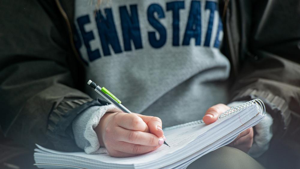Three Shenango students featured in ‘Best of Freshmen Writing ...