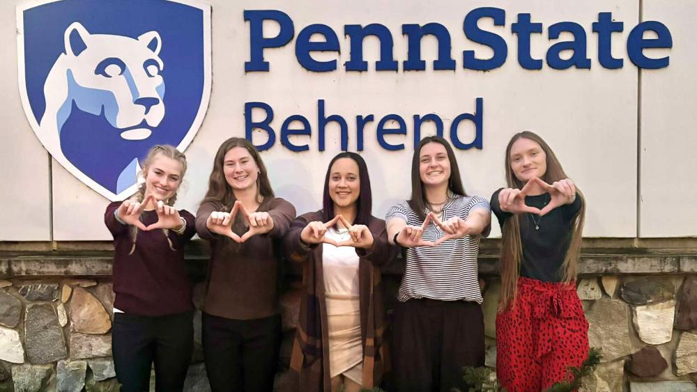 Behrend dancers prepare for THON | Penn State University