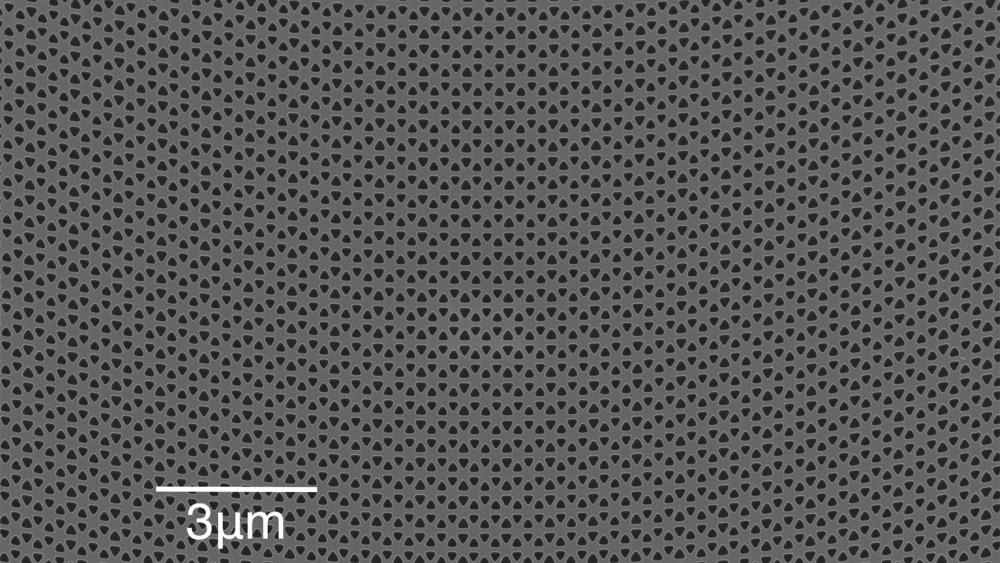 Making light ‘feel’ a magnetic field like an electron would | Penn ...