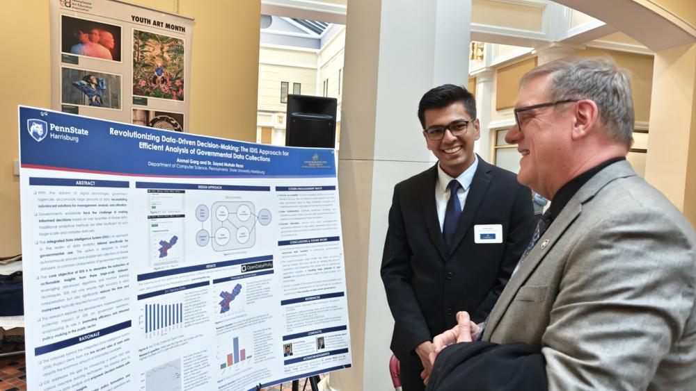 Harrisburg student presents open data project at the state Capitol ...