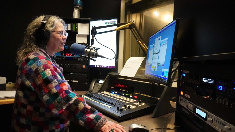 Broadcast veteran, longtime WPSU volunteer becomes 'Morning Edition ...