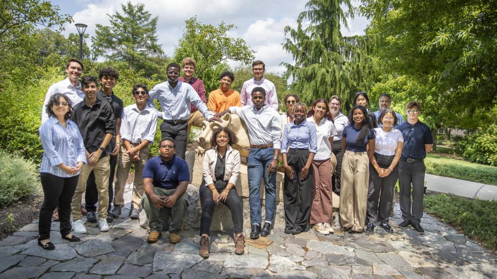 Engineering Ahead bridges gap for incoming students | Penn State University