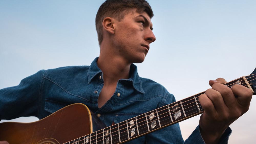 Viral country singer Sam Barber brings his ‘Restless Mind’ to Penn ...