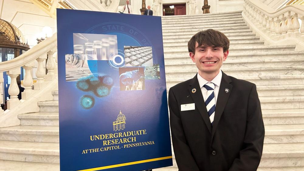 Penn State Schuylkill biology major presents research at Pennsylvania ...