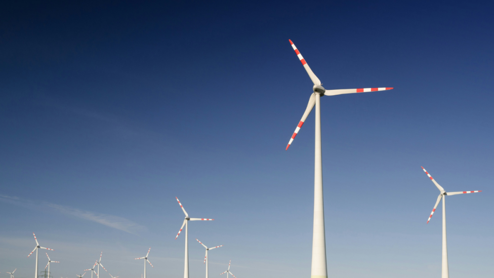 Does renewable energy reduce fossil fuel production in the US? | Penn ...