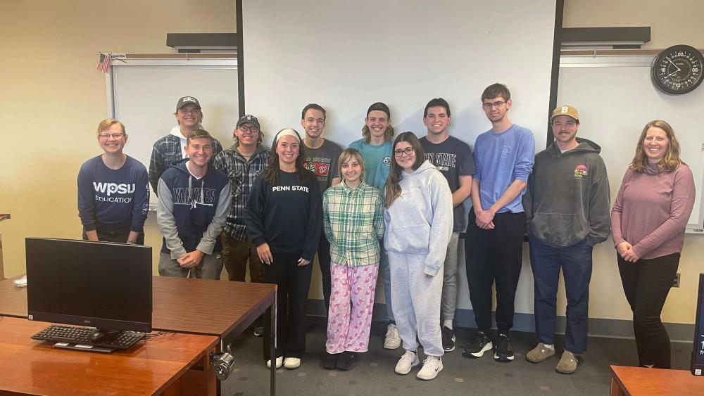 Meteorology students develop workforce readiness in collaboration with ...