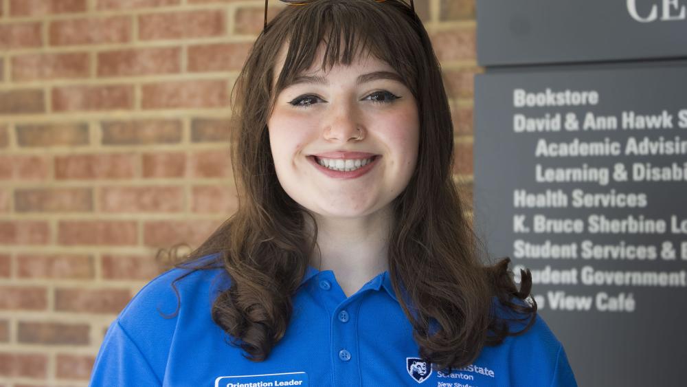 '(N)SO excited to meet you': Get to know orientation leader Delilah ...