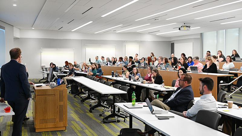 ‘Unconference’ brings together Penn State’s student success ...