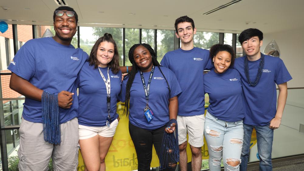 Resident assistants mentor students while challenging themselves | Penn ...