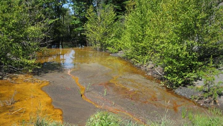 New acid mine drainage treatment turns waste into valuable critical ...