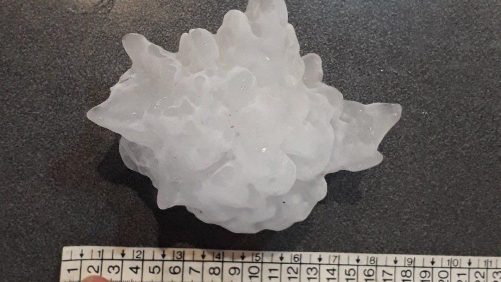 Lumpy, bumpy hail: Realistic hail shapes may improve modeling of severe ...