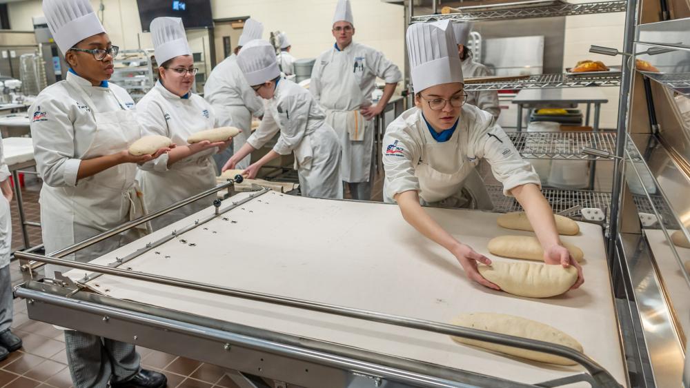 Penn College offers streamlined path to baking and pastry arts careers ...