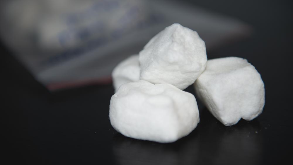 Developing a quick-acting foam for treating wounds on the battlefield ...