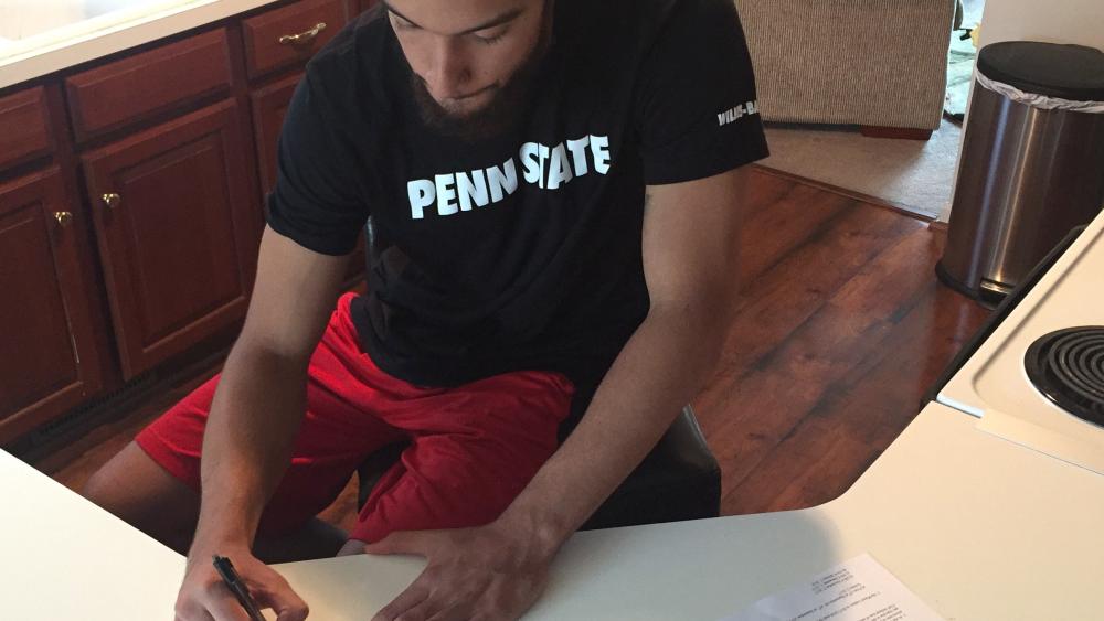 Wilkes-Barre's Colton Lewis signs with Spain's Enrique Benitez | Penn ...