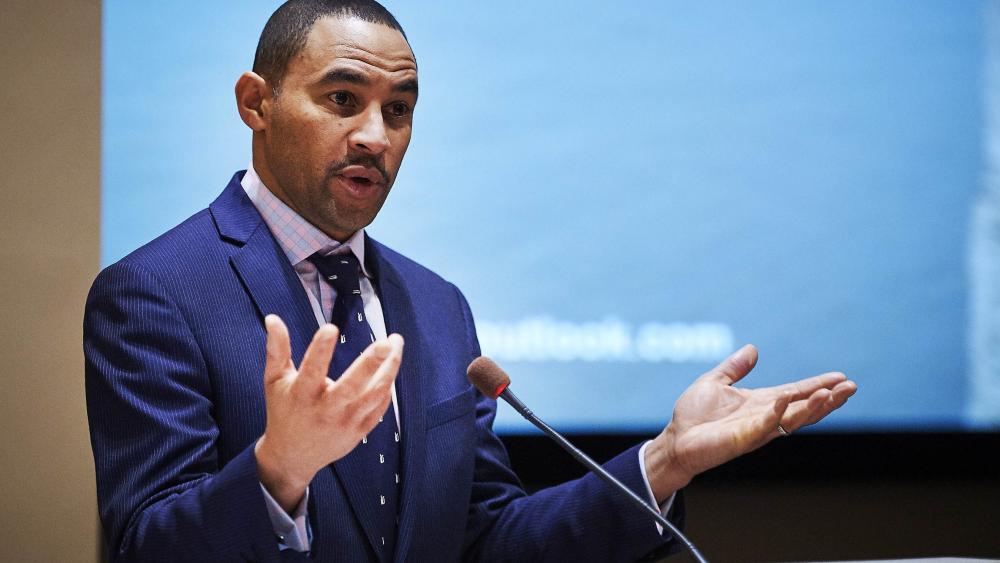 Heard on Campus: Alumnus Marke Dickinson delivers Mark Luchinsky ...