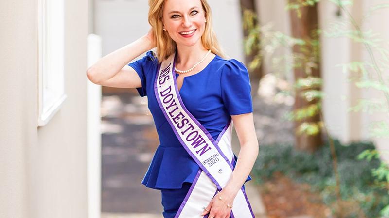 Alumna Emily Fitzpatrick Kenniston competes for Mrs. Pennsylvania Intl ...