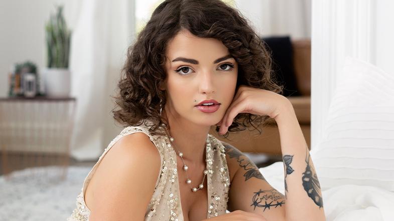 Jazz vocalist Emmaline to perform in live virtual presentation Oct. 14 ...