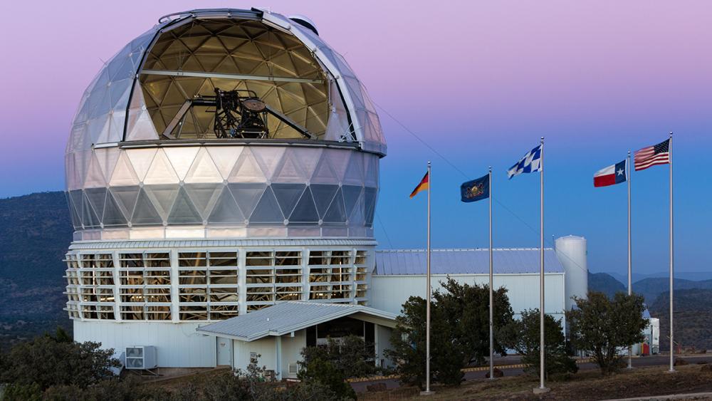 Hobby-Eberly Telescope Dark Energy Experiment survey begins full ...