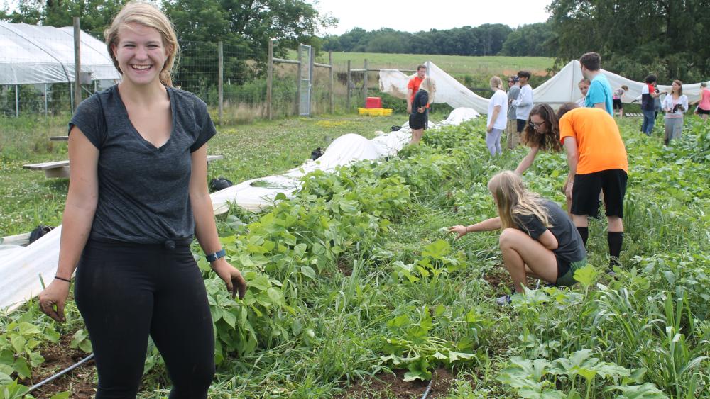 Public Writing Initiative partners English class with Student Farm ...