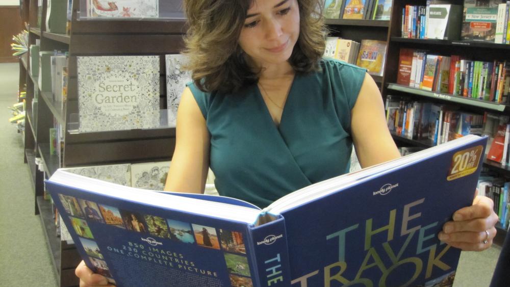 Alumna Jaz Azari's honors thesis sent her on unique path to writing ...