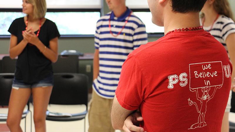 Students preview college life through New Student Orientation | Penn ...