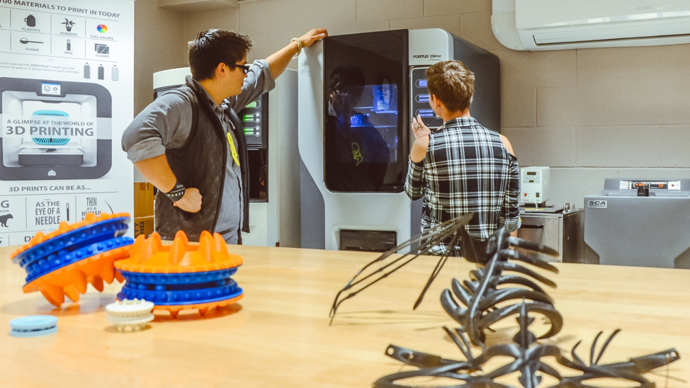 3D printing center enhances visual arts at Altoona | Penn State University