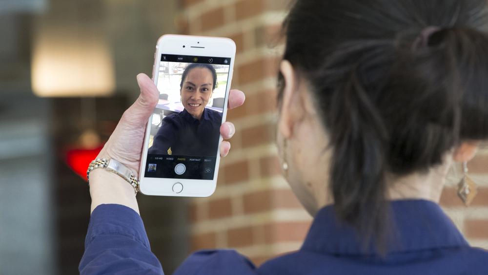 A picture worth a thousand words: Examining the research on selfie ...