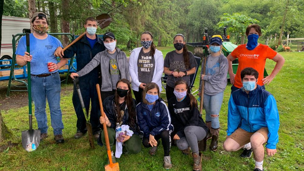 Students help meet Pennsylvania’s 10-million-trees goal | Penn State ...