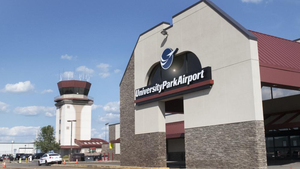 Committee puts airport taxiway project before board for consideration ...