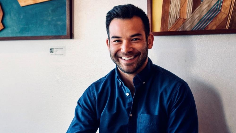 Young alumnus, Google executive creates scholarship in liberal arts ...