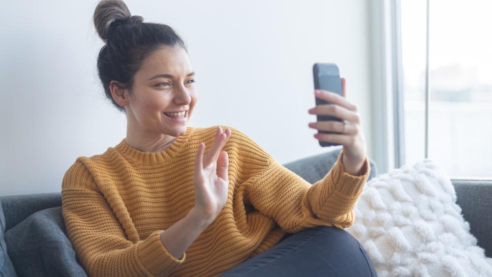 Certain coping strategies can help offset pandemic's mental health hits ...