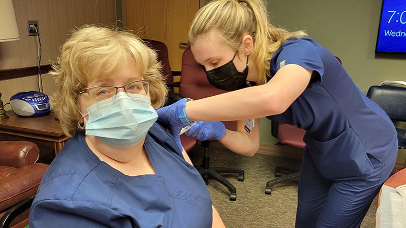 Nursing students and faculty assist in flu vaccine clinic | Penn State ...