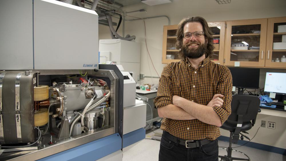 New Penn State laboratory to perform mineral dating method key to Earth ...