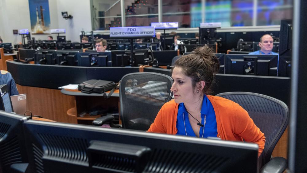 Aerospace engineering alumna selected as 2021 NASA flight director ...