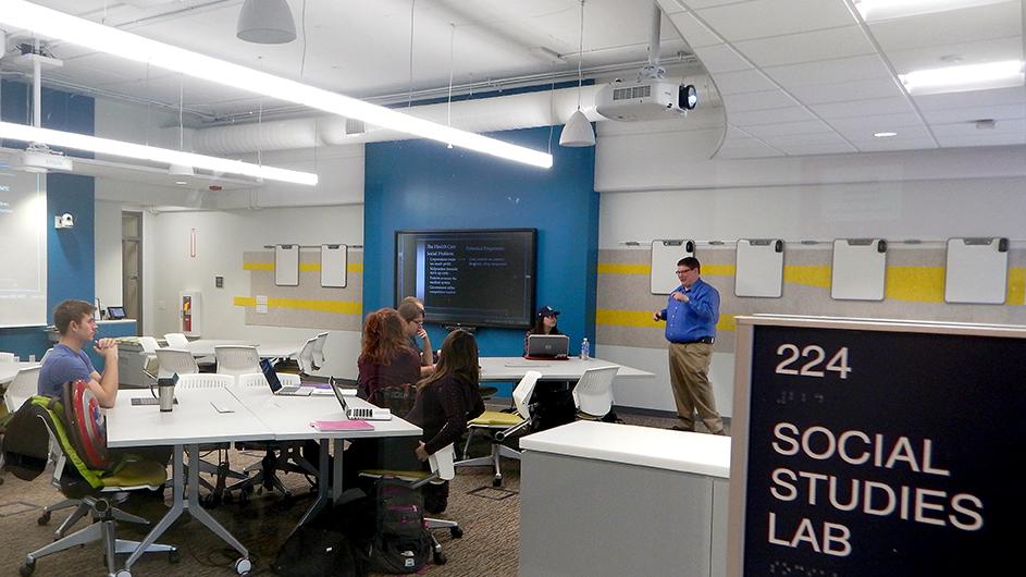 State-of-the-art Social Studies Lab opens | Penn State University