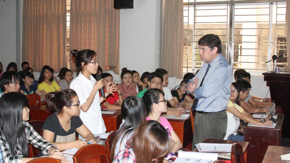 Penn State faculty members teach in Vietnam | Penn State University
