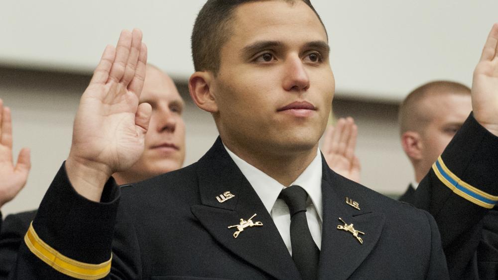 Students commissioned as officers at ROTC ceremonies | Penn State ...