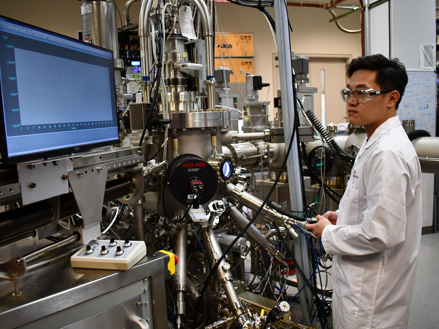 Q&A: Growing novel ultra-pure materials for tomorrow’s electronics ...